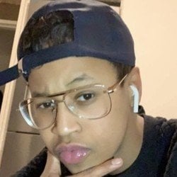 Max Khadar - Age, Bio, Family | Famous Birthdays