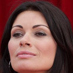 Alison King - Age, Bio, Family | Famous Birthdays