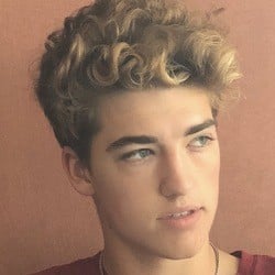 Famous Joeys | Famous Birthdays