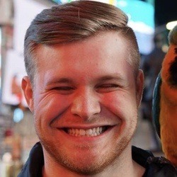 Tim Knezic - Age, Bio, Family | Famous Birthdays