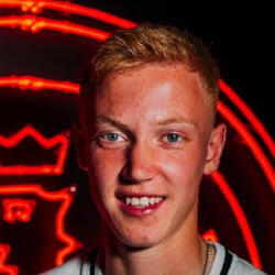 Hugo Larsson - Age, Bio, Family | Famous Birthdays