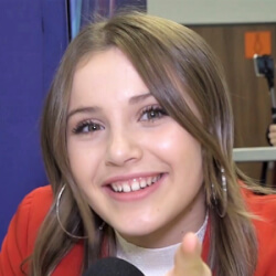 Carla Lazzari - Age, Bio, Family | Famous Birthdays