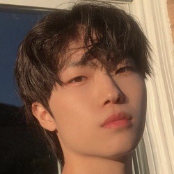 OZARA - Age, Bio, Family | Famous Birthdays