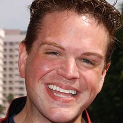 Ron Lester - Bio, Family | Famous Birthdays