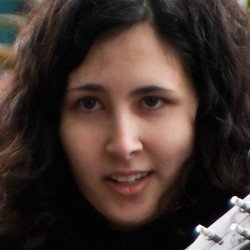 Molly Lewis - Age, Bio, Family | Famous Birthdays