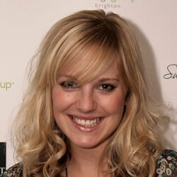 Zoë Lister - Age, Bio, Family | Famous Birthdays