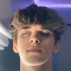 Chad Lohmann - Age, Bio, Family | Famous Birthdays
