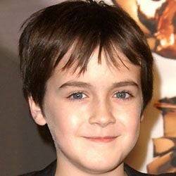 Famous Quinns | Famous Birthdays