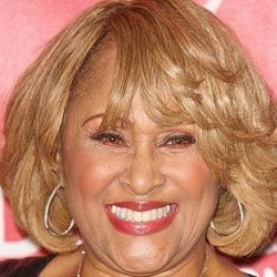 Darlene Love - Age, Bio, Family | Famous Birthdays