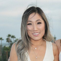 Jane Lu - Age, Bio, Family | Famous Birthdays