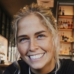 Michele Lundy - Age, Bio, Family | Famous Birthdays