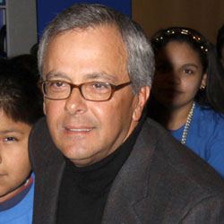 Mike Lupica - Age, Bio, Family | Famous Birthdays