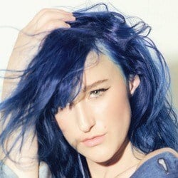 CAMRYN - Bio, Family | Famous Birthdays