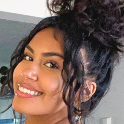 Mali.nalli - Age, Bio, Family | Famous Birthdays