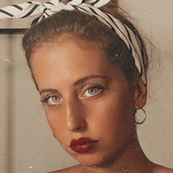 Aida Marti - Age, Bio, Family | Famous Birthdays