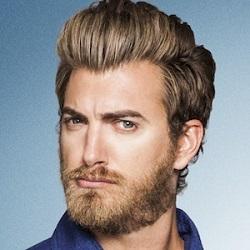 Rhett Wellington - Age, Bio, Family | Famous Birthdays