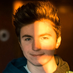 MeeZoid - Age, Bio, Family | Famous Birthdays