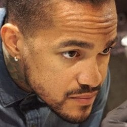 Anthony Michaels - Age, Bio, Family | Famous Birthdays
