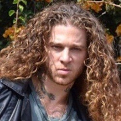 Micky Munday - Age, Bio, Family | Famous Birthdays