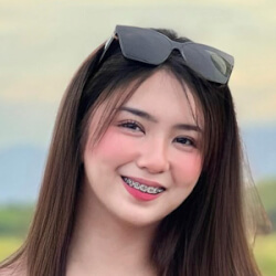 Rayah Minioza - Age, Bio, Family | Famous Birthdays