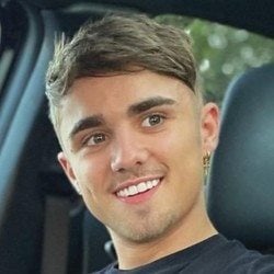 Famous Jakes | Famous Birthdays