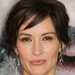 Wendy Moniz - Age, Bio, Family | Famous Birthdays