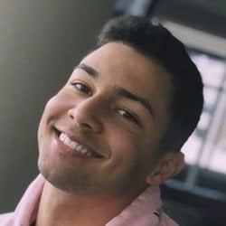Famous Omars | Famous Birthdays
