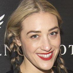 Mia Moretti - Age, Bio, Family | Famous Birthdays