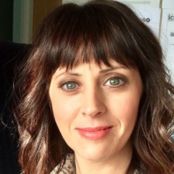 Siwan Morris - Age, Bio, Family | Famous Birthdays