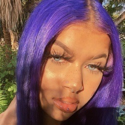 Famous Jadas | Famous Birthdays