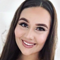 Michelle Alter, Familie, Bio | Famous Birthdays