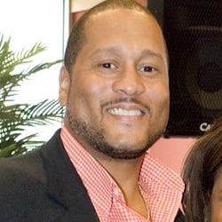 Aaron Brown (Chef) - Bio, Family | Famous Birthdays