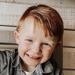 Luke Nelson - Age, Bio, Family | Famous Birthdays