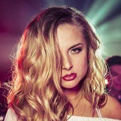 Mackenzie Nicole - Age, Bio, Family | Famous Birthdays