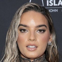 Natalie Noel - Age, Bio, Family | Famous Birthdays
