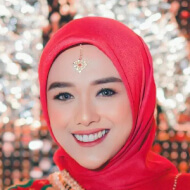 Arida Nuraini - Age, Bio, Family | Famous Birthdays