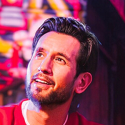 Alex Morrison - Bio, Family | Famous Birthdays