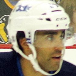 Johnny Oduya - Age, Bio, Family | Famous Birthdays