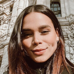 Leslie Oquendo - Age, Bio, Family | Famous Birthdays