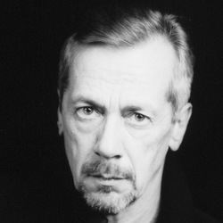 Stephen Ouimette - Age, Bio, Family | Famous Birthdays