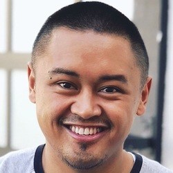 It'Sarah - Age, Bio, Family | Famous Birthdays