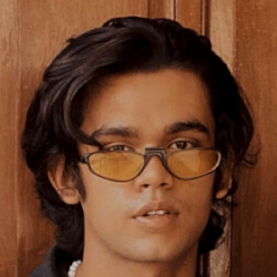 Garvit Pandey - Age, Bio, Family | Famous Birthdays