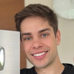 Pazjor - Age, Bio, Family | Famous Birthdays