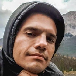 Planeta Juan - Age, Bio, Family | Famous Birthdays