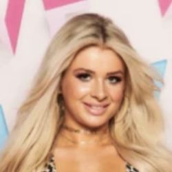 Liberty Barros - Age, Bio, Family | Famous Birthdays