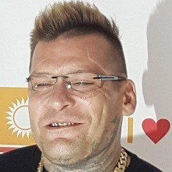 Popek - Age, Bio, Family | Famous Birthdays