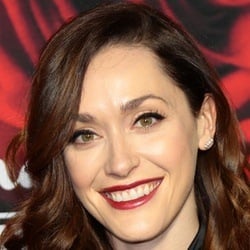 Sarah Power - Age, Bio, Family | Famous Birthdays