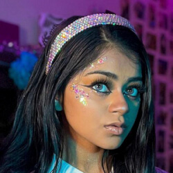Ayza Raja - Age, Bio, Family | Famous Birthdays