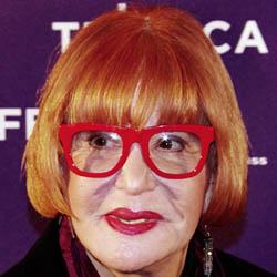 Mary Duff - Age, Bio, Family | Famous Birthdays