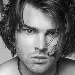 Dean Ray - Age, Bio, Family | Famous Birthdays